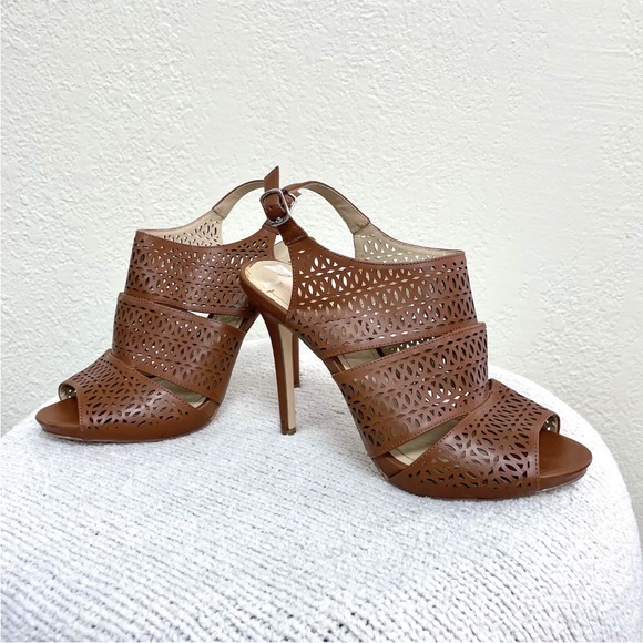 BCBGeneration | Shoes | Bcbgeneration Open Toe Heels Jaguar Model ...